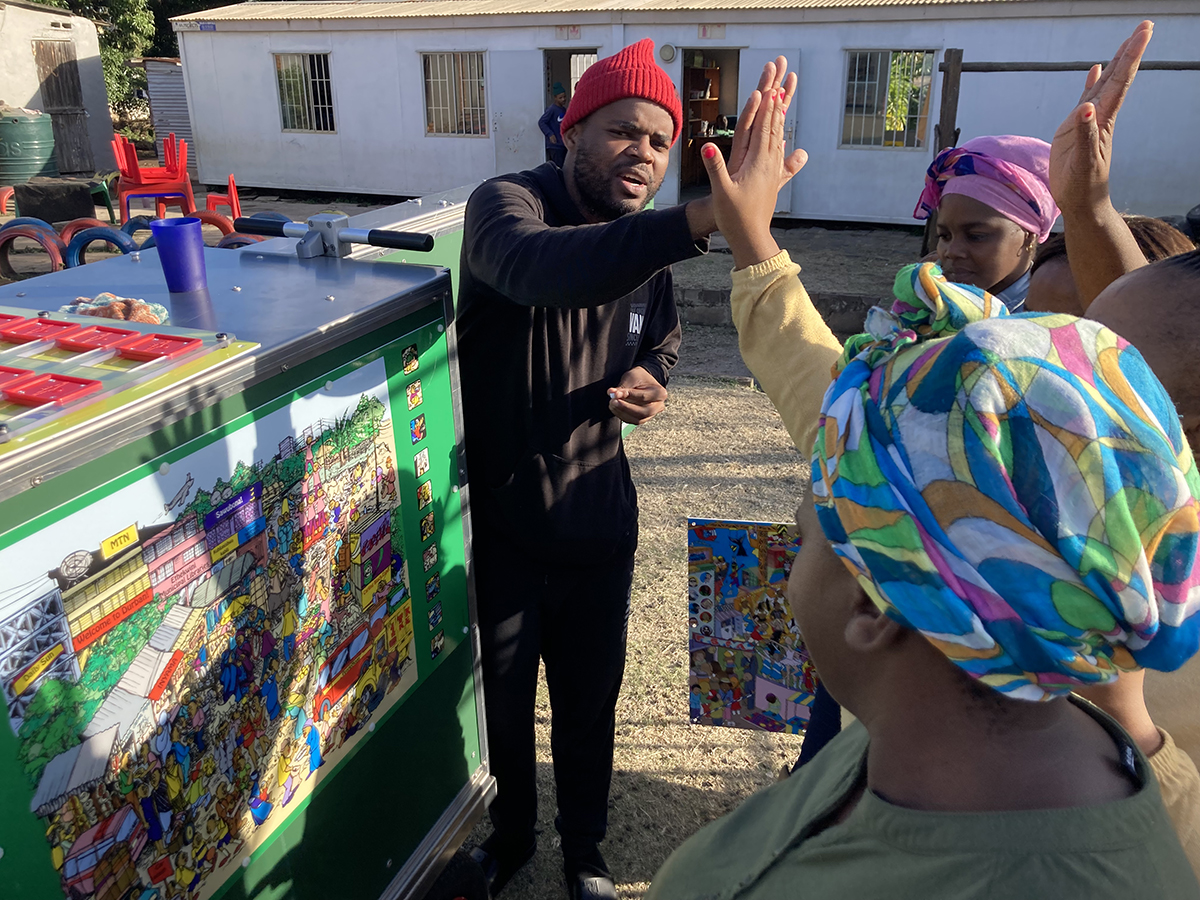 IN PICTURES: New mobile school in the Rainbow Nation
