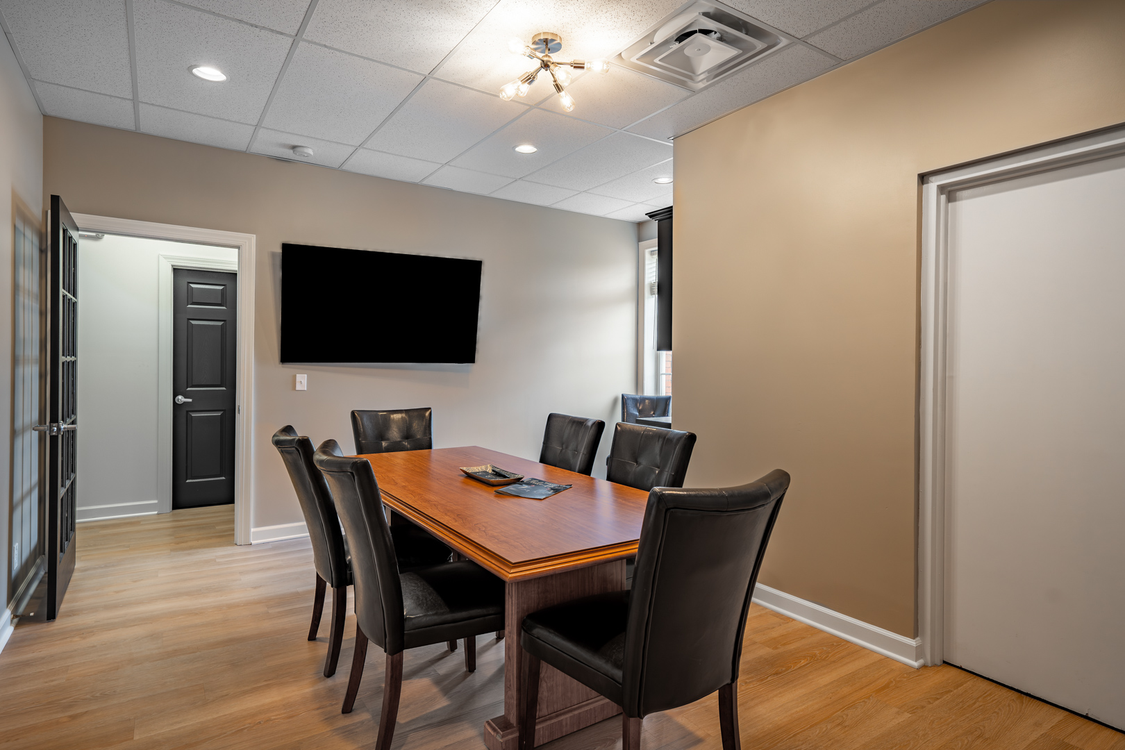 The FlexSpace | CoWorking, Conference Rooms, and Event Space in White House, Tennessee