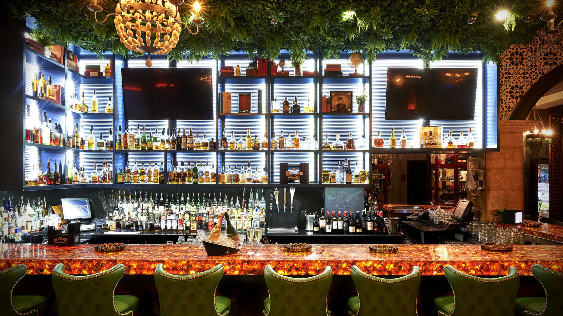 Naples' Best Cigar Lounge | Mercato Naples | Live Music | Cigar Bar ...