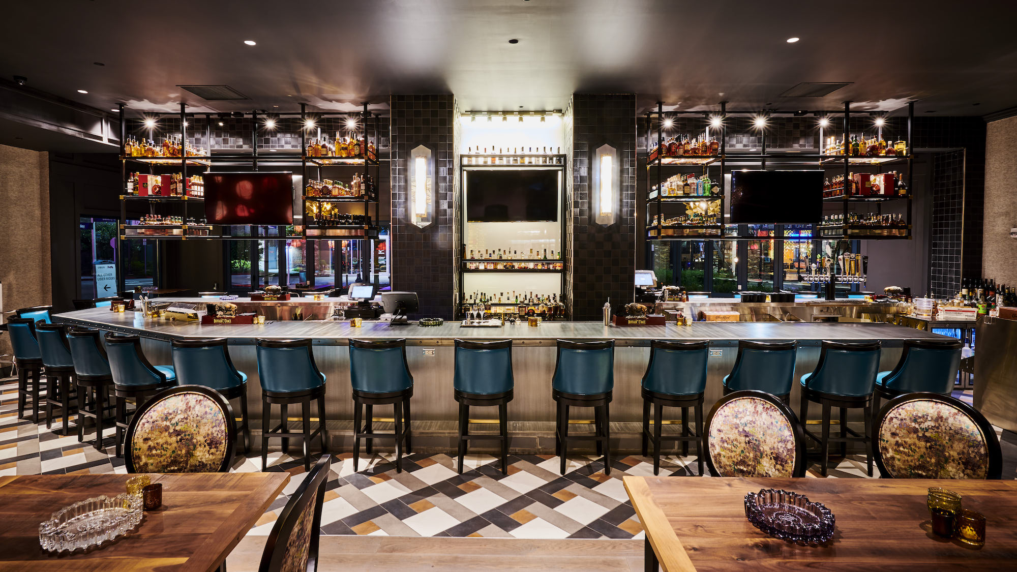 Atlanta's Best Cigar Lounge | Atlanta Battery | Live Music | Cigar Bar ...