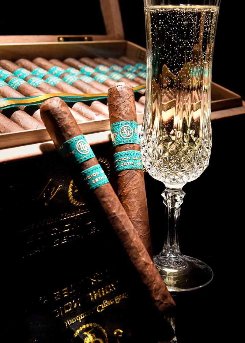 Cigar Humidor | BURN By Rocky Patel | Large Cigar Humidor | Locations ...