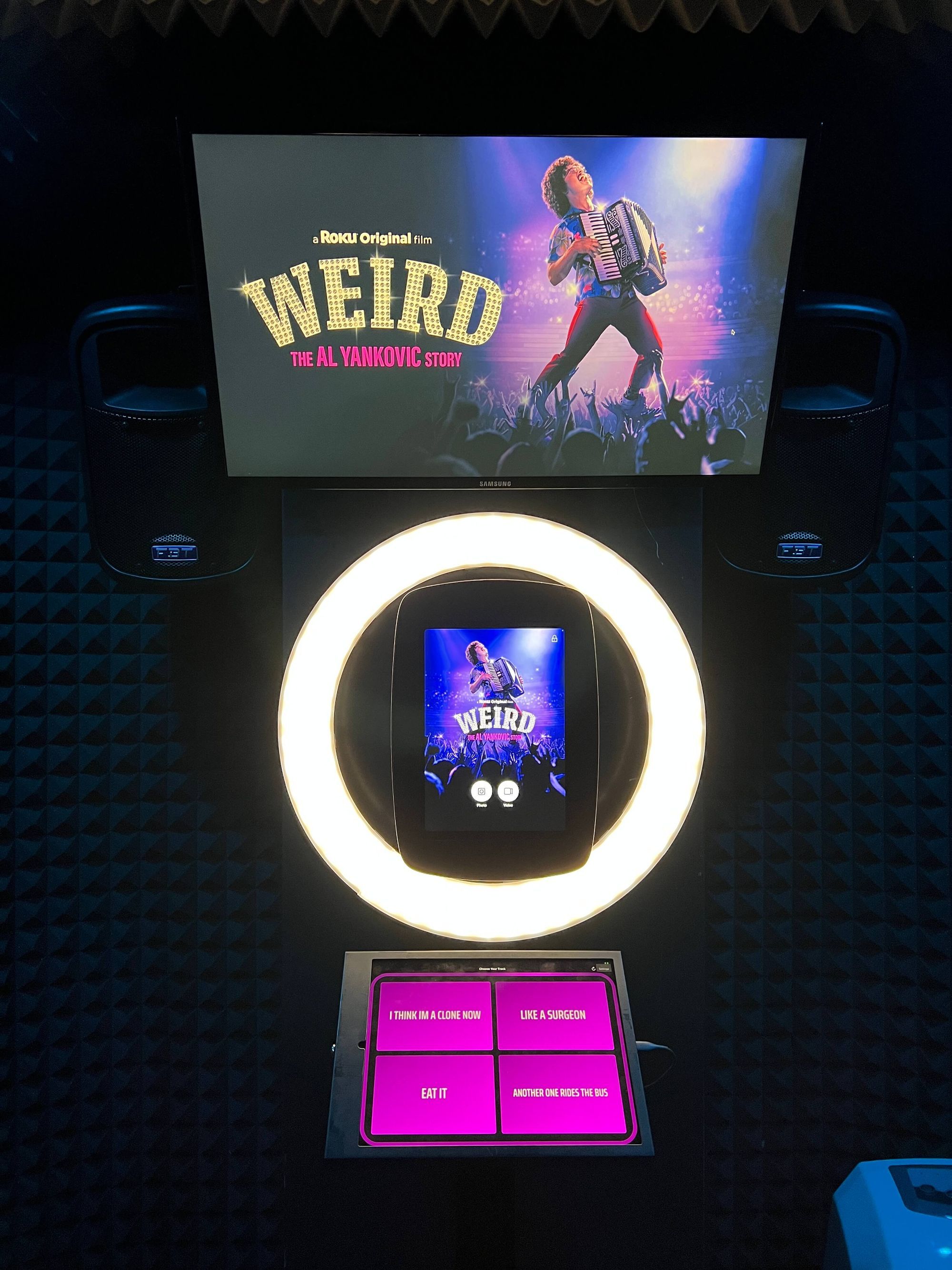 SingPods | The UKs #1 Pop-Up Karaoke Pod Hire | UK