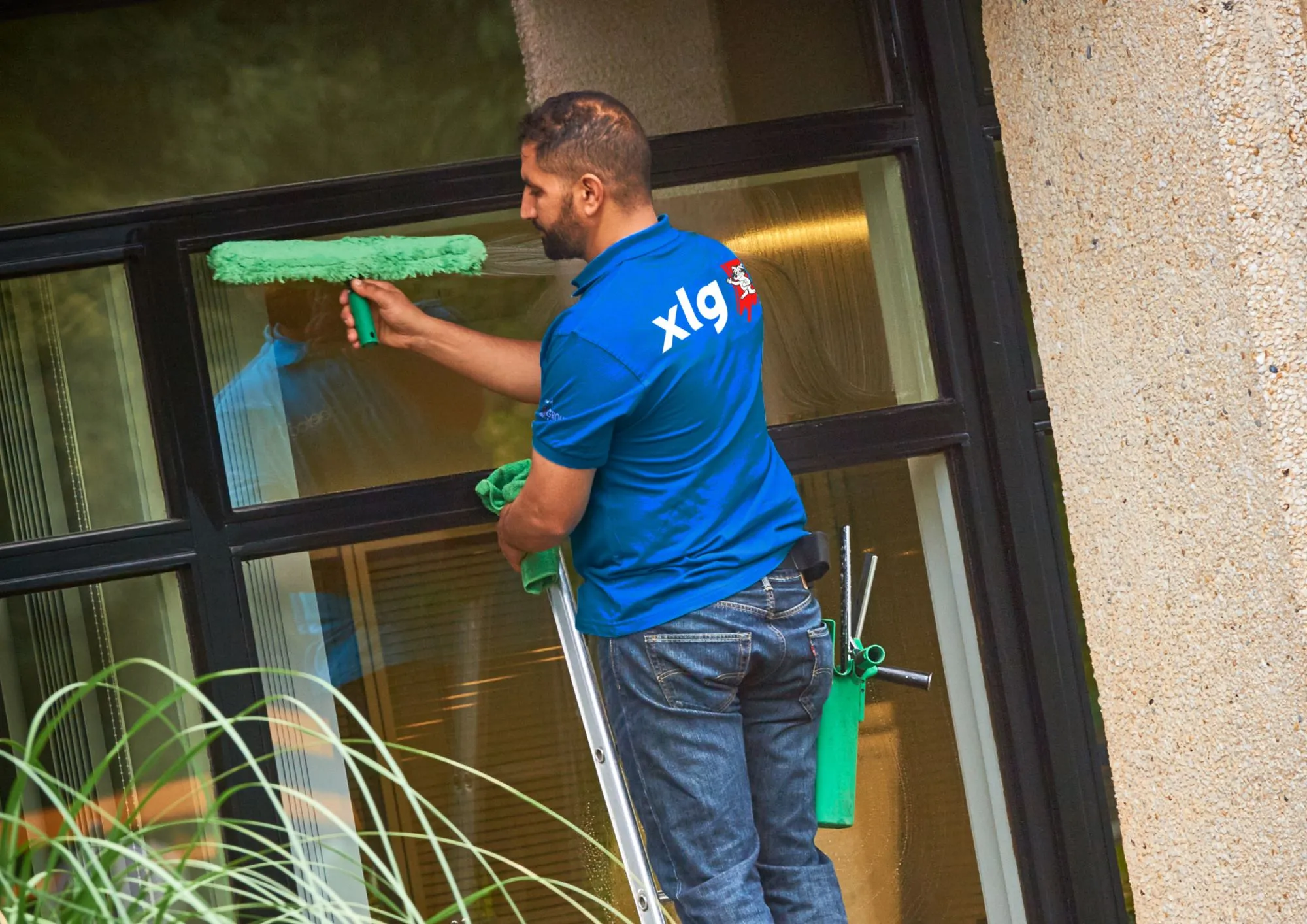 Nettoyage de vitres | XLG - FACILITY