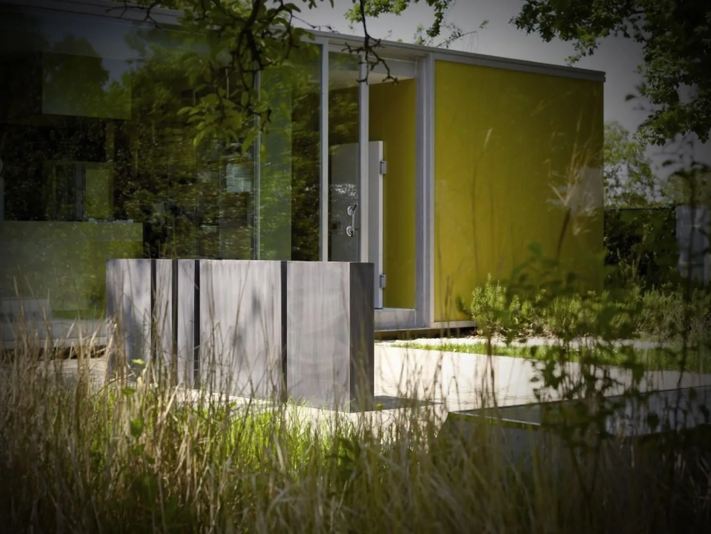 Domani - Design Pottery - Ernst Baas Tuininrichting | Design Tuinmeubelen