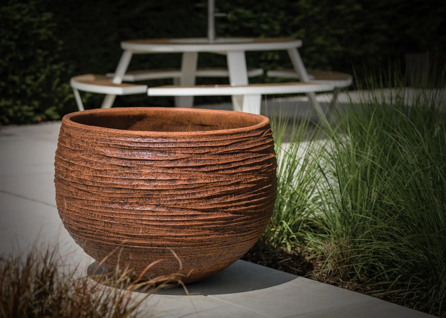 Domani - Design Pottery - Ernst Baas Tuininrichting | Design Tuinmeubelen