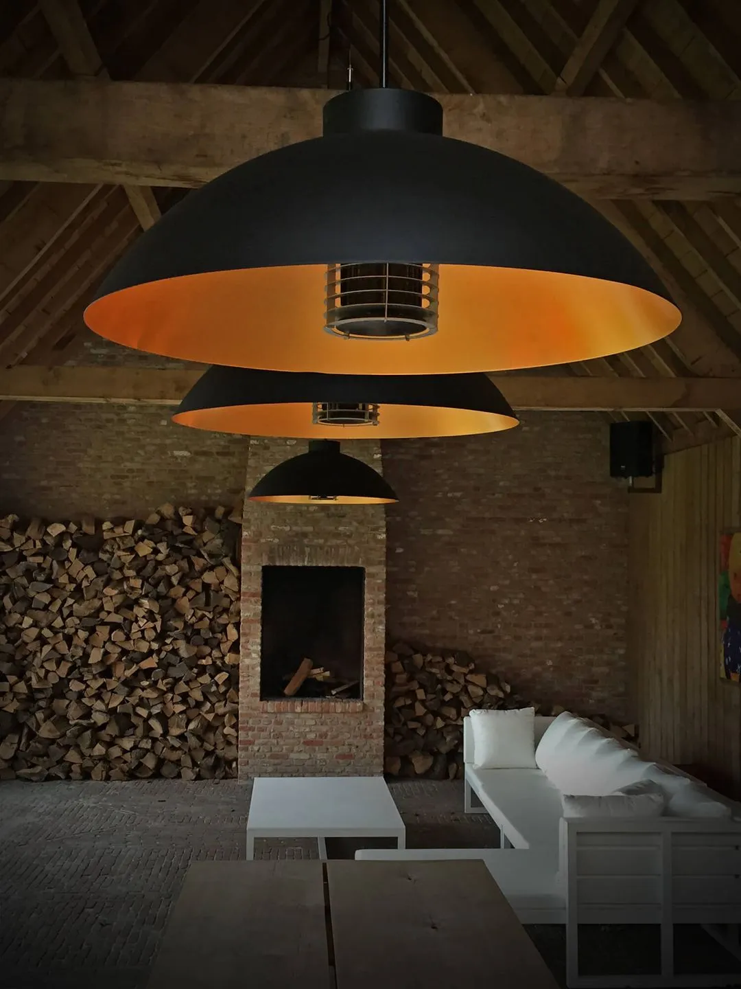 Hangende terrasverwarmer - Ernst Baas Tuininrichting | Design Tuinmeubelen