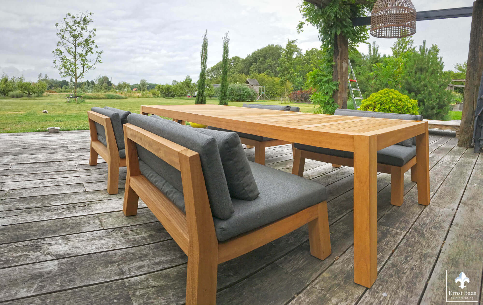 Low Dining tuinset van Piet Boon in Oostvoorne - Ernst Baas ...