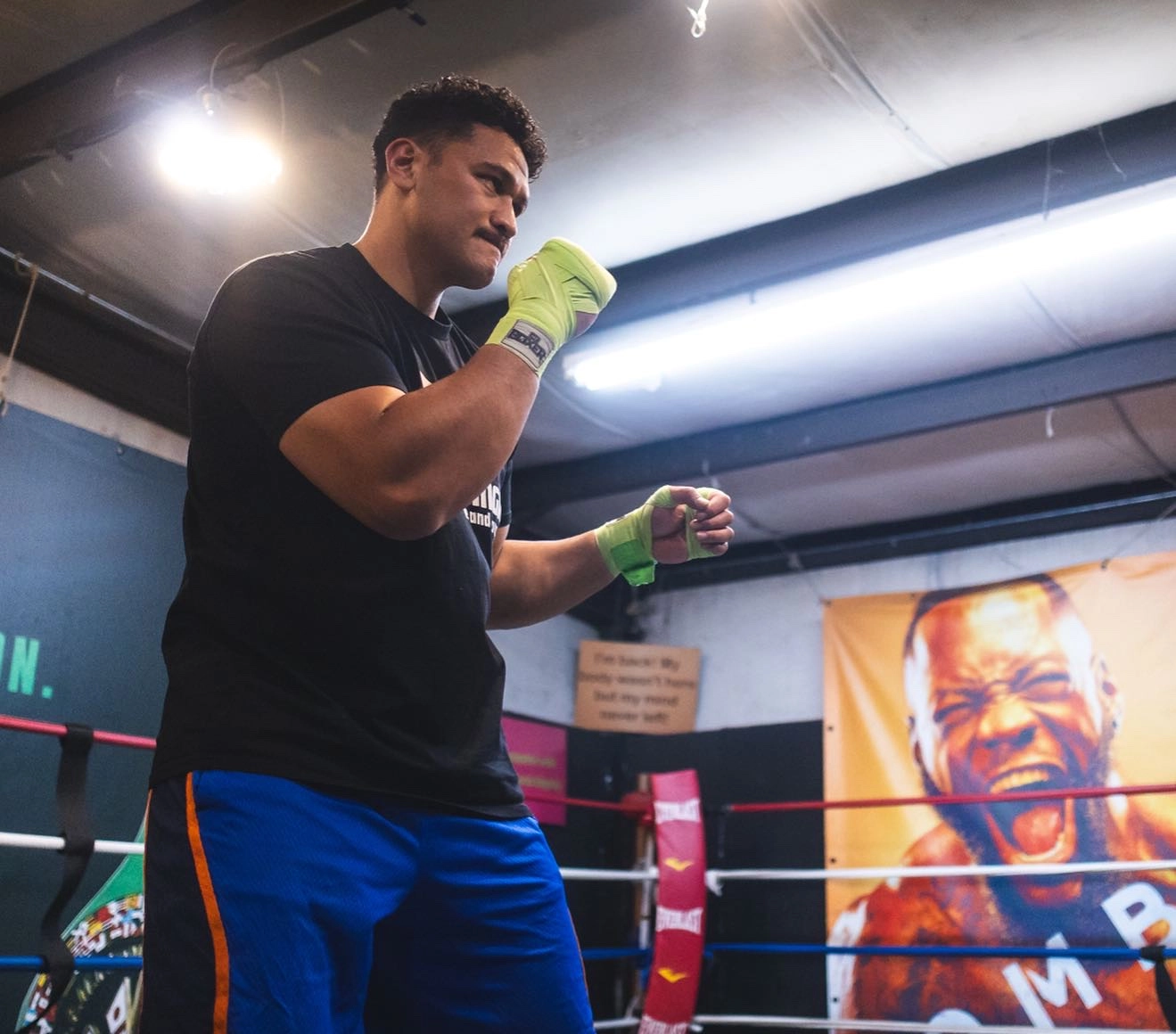 New Zealand heavyweight Junior Fa has retired from boxing